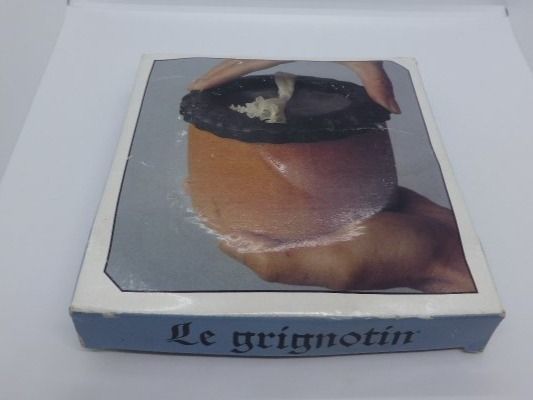 Le Grignotin râpe à fromage pour la Tête de Moine (Gebraucht) in ...