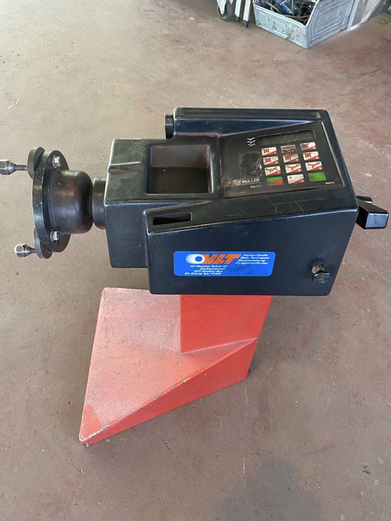 Auswuchtmaschine Bem Muller 1605NB 1989 (Defekt) in Aeschlen für CHF 90 ...