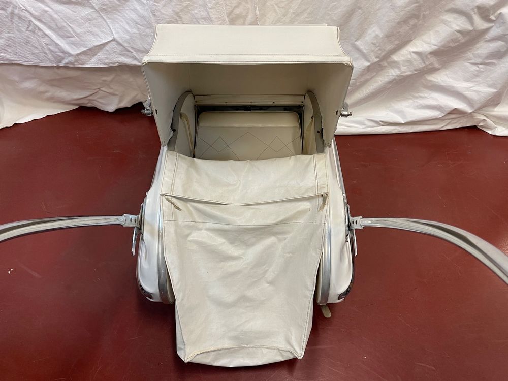 Royal Eka 50s Blech Kinderwagen Ami-Schlitten Design vintage (Gebraucht) in Hinwil für CHF 350 ...
