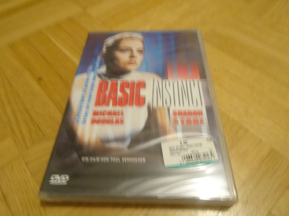 Basic Instinct - DVD NEUWARE (Neu und originalverpackt) in Olten für ...