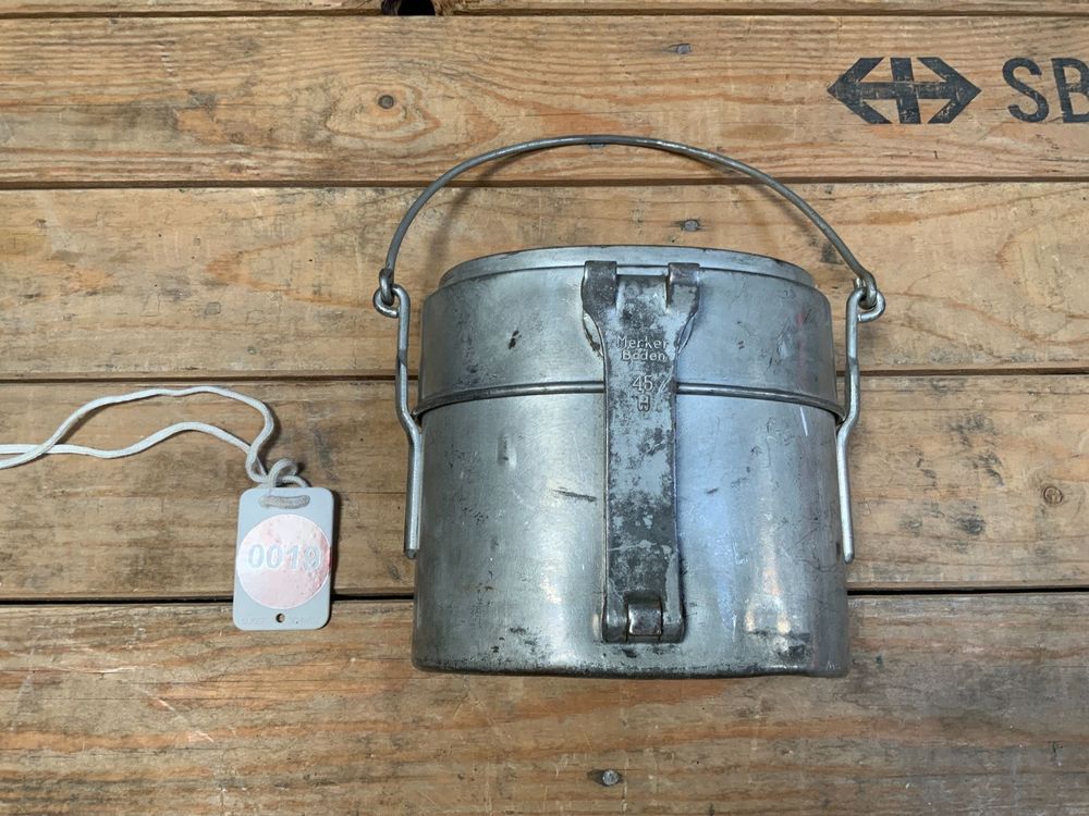 Gamelle 1945 Schweizer Armee (Gebraucht) in Tentlingen für CHF 19 – mit Lieferung auf Ricardo kaufen