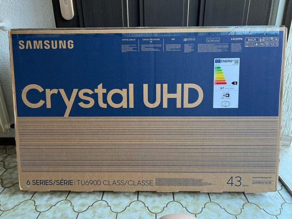 Samsung 43" Crystal UHD 4K TU6979 NEU, OVP & SMART (Gebraucht) in ...