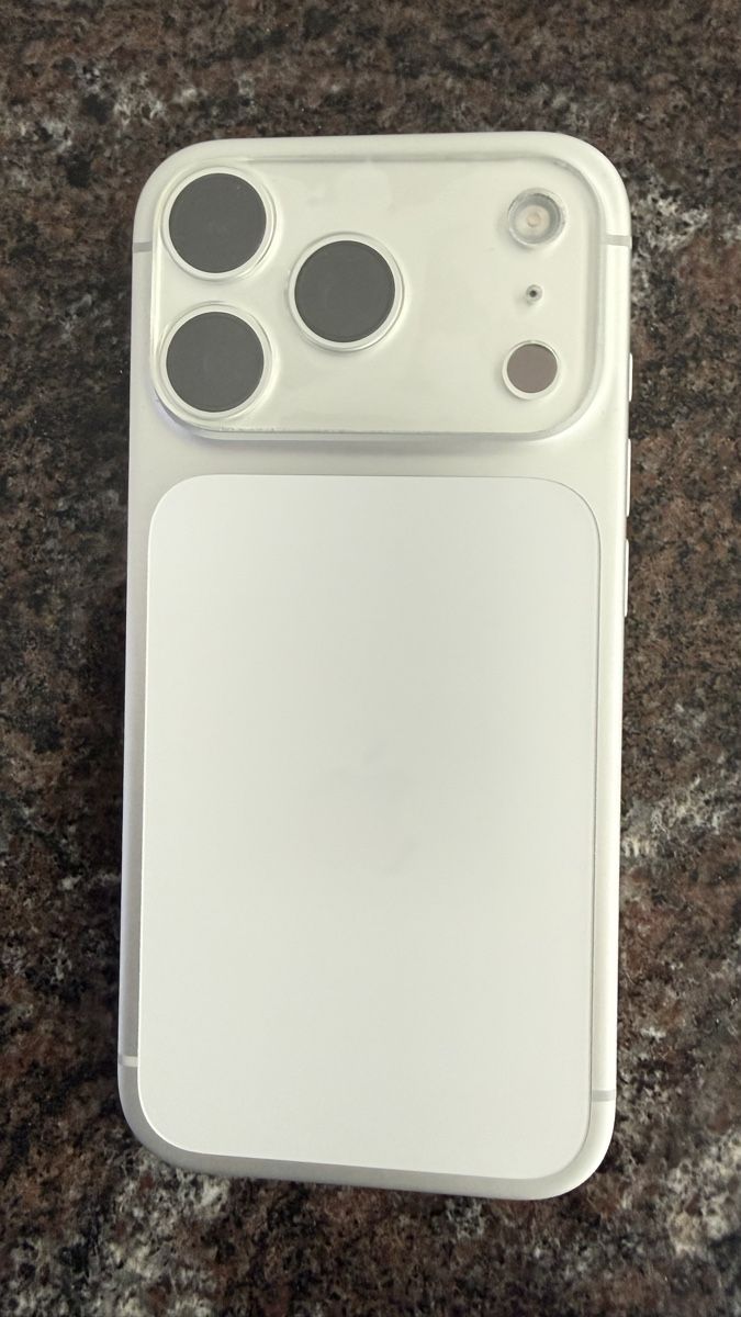 APPLE iPhone 17 Pro 256 GB Silver Dual SIM Zustand neuwert (Gebraucht ...