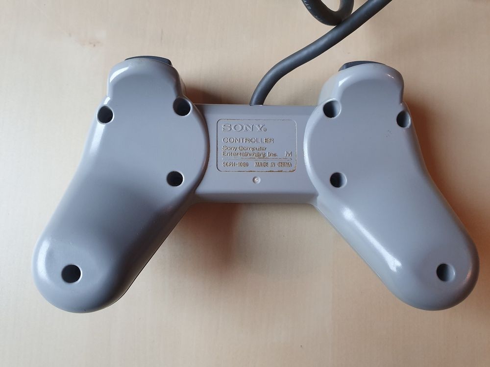 Original Sony PS1 Controller | Kaufen auf Ricardo