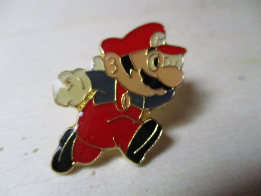 Nintendo Super Mario Pin | Kaufen auf Ricardo
