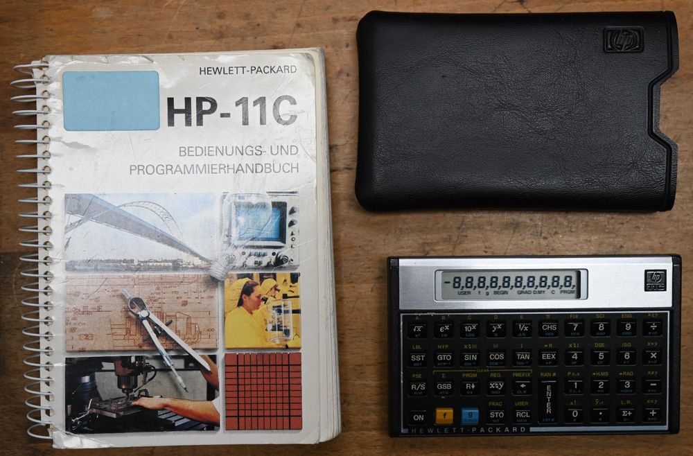 HP 11C mit Handbuch und Hülle | Kaufen auf Ricardo