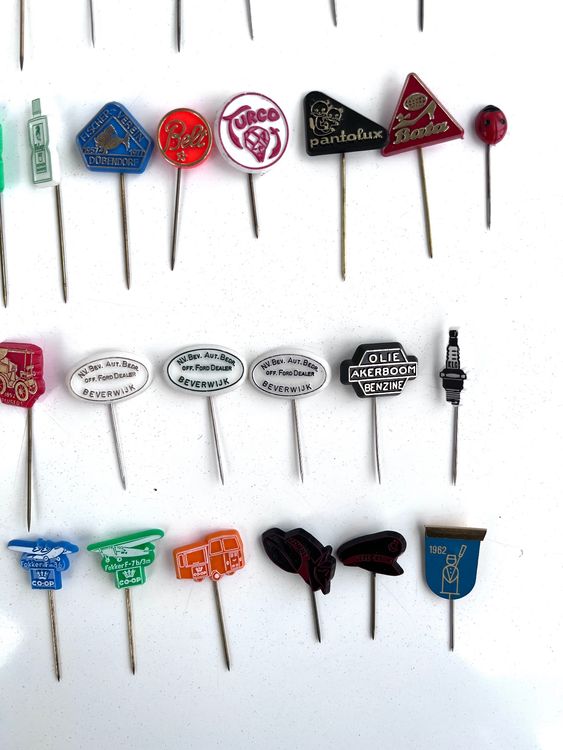 49 seltene Vintage PINS 60er 70er PIN Anstecker Sammlung | Kaufen auf ...