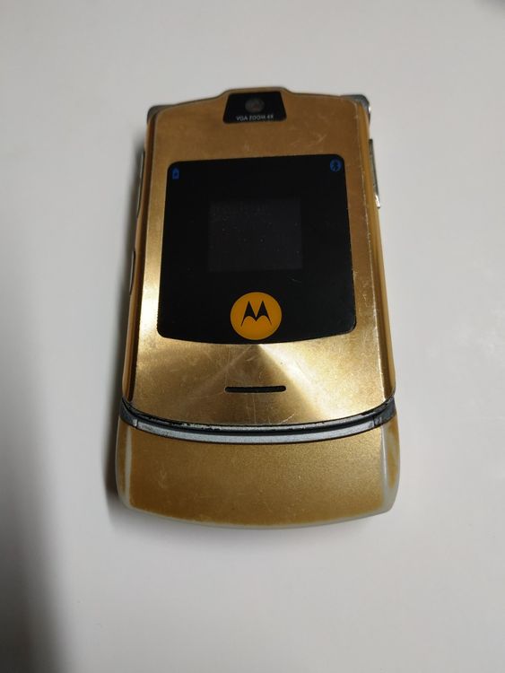 Vintage - MOTOROLA Razr V3i - DOLCE & GABBANA | Kaufen auf Ricardo