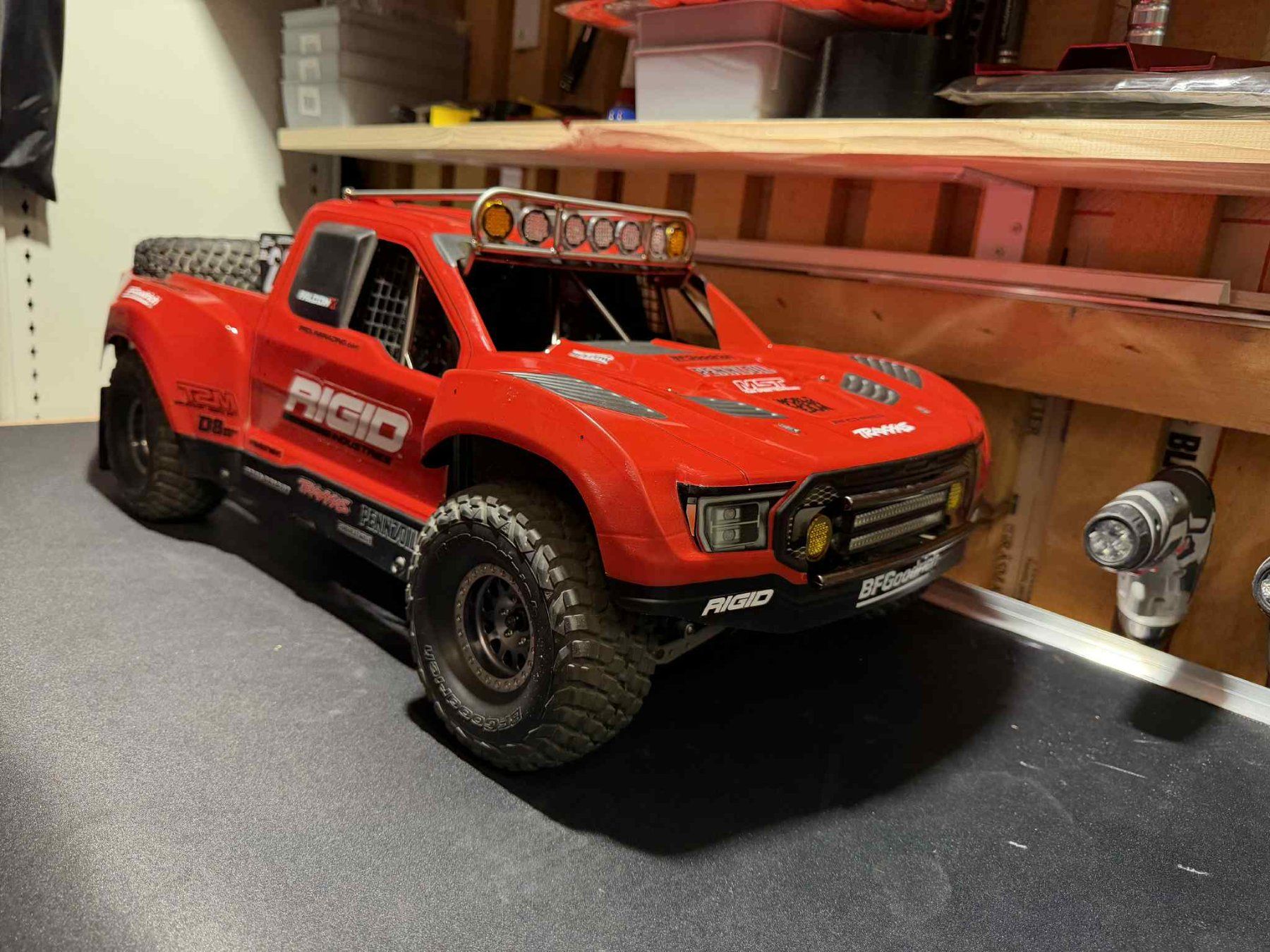 Traxxas UDR Custom Falcon-X (Gebraucht) in Gland für CHF 1200 – nur ...