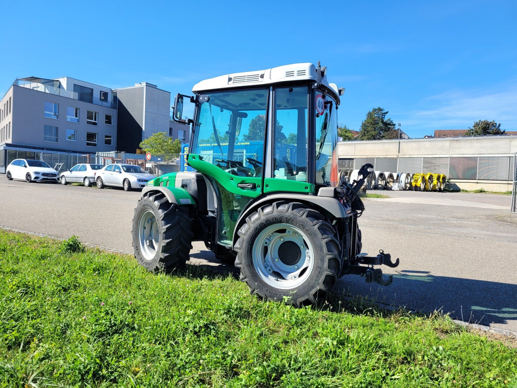 Ferrari, Traktor, Kleintraktor, Knicklenker (Gebraucht) in Frick für CHF 26200 – nur Abholung ...