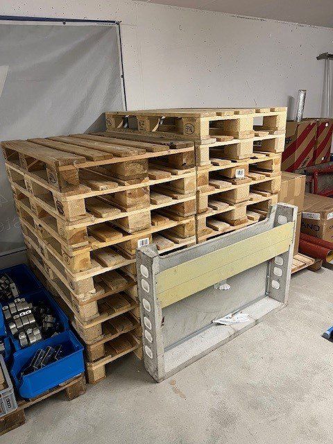 Europaletten guter Zustand (19 Stück) (Gebraucht) in Kriens für CHF 9 – nur Abholung auf Ricardo ...