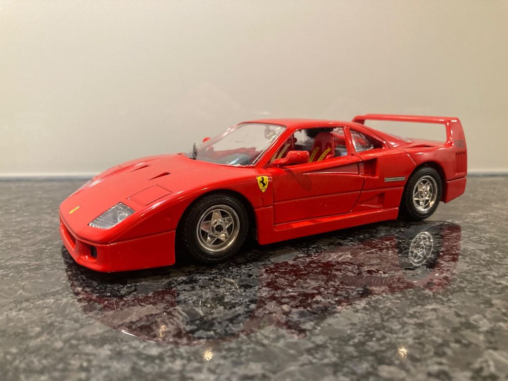 Bburago Ferrari F40 1/24 | Kaufen auf Ricardo