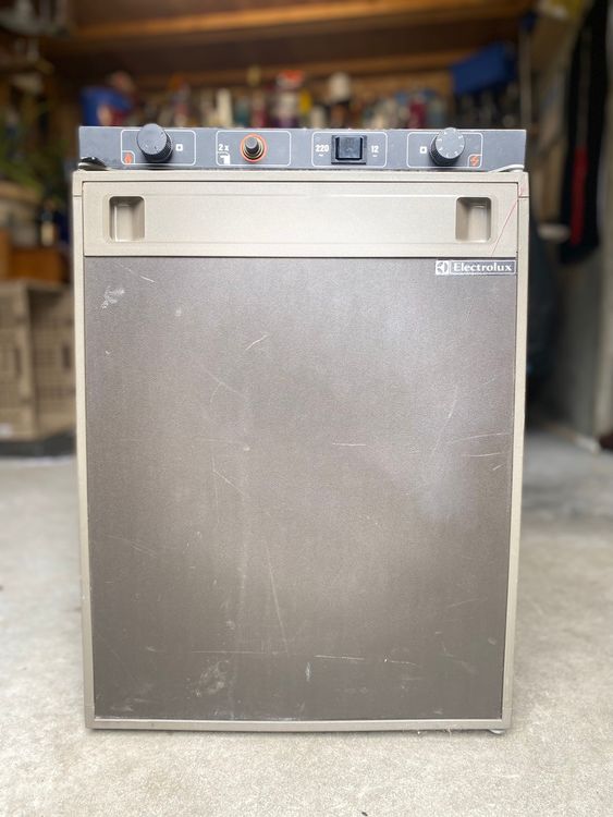 Electrolux Kühlschrank aus 80‘ VW Bus (Gebraucht) in Zürich für CHF 50 ...