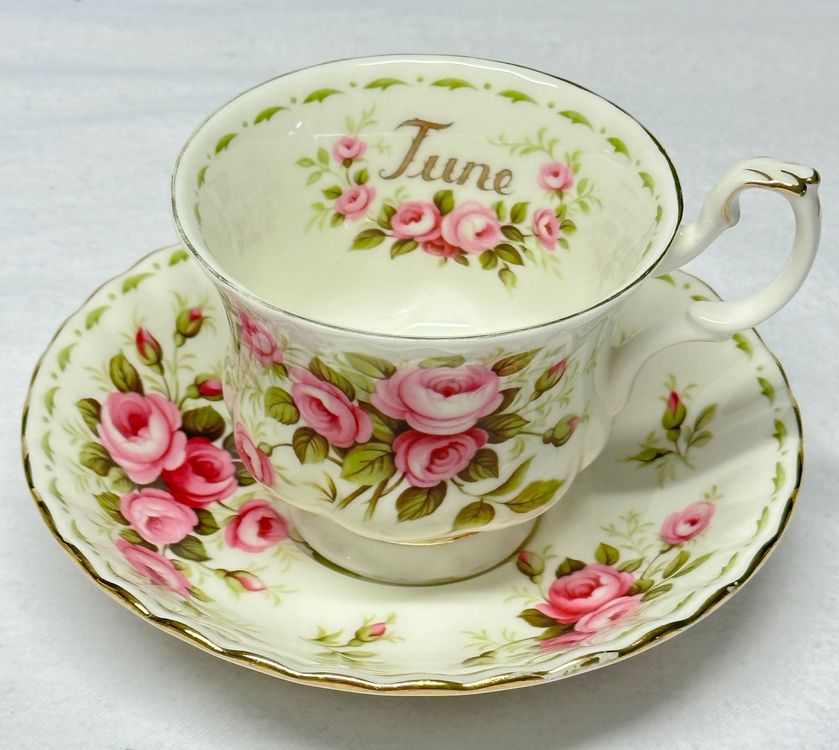 Royal Albert Blume Monat June Tee/Kaffee Tasse 1970 (Gebraucht) in ...