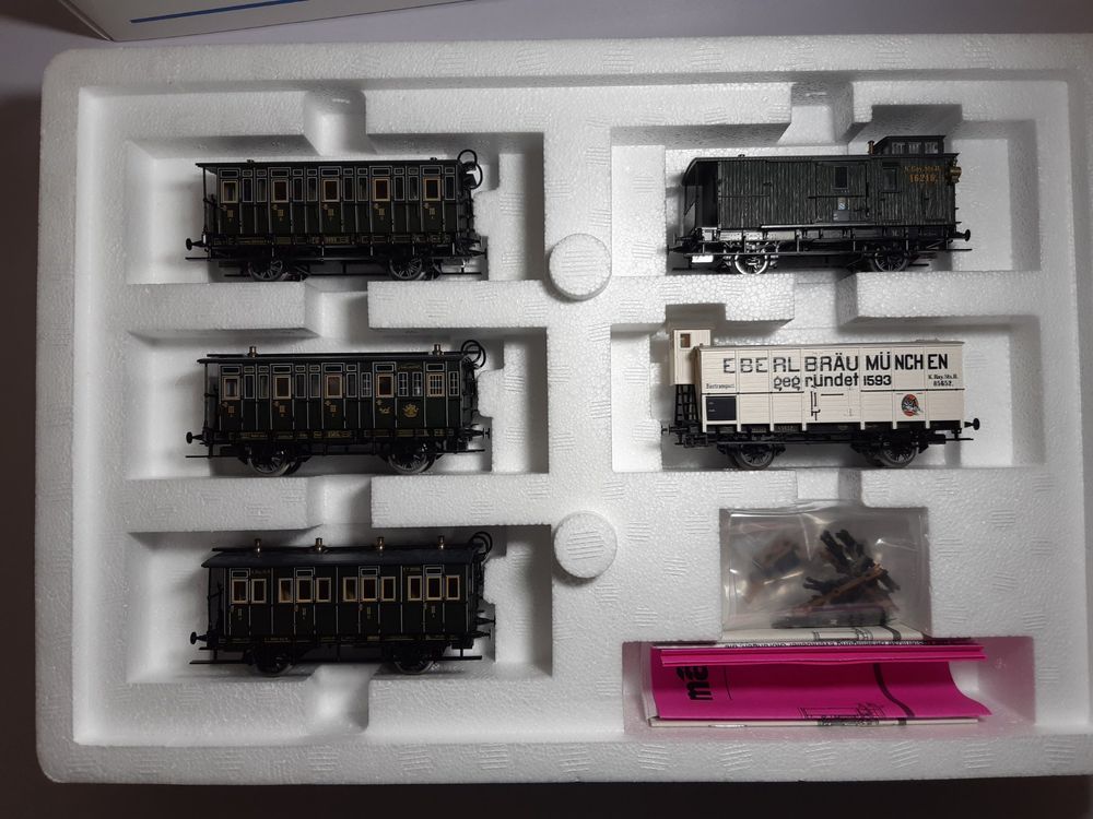 Märklin 43982 Wagenset Bayrischer Personenzug (Gebraucht) in Lostorf ...