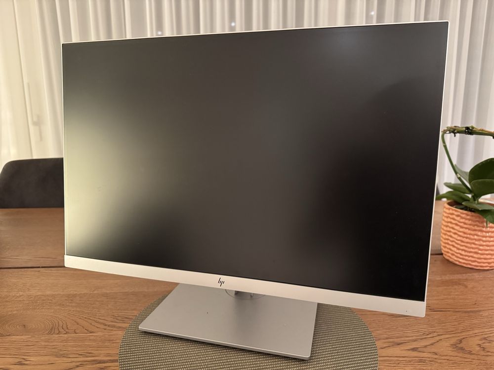 HP E243i Monitor, 24 Zoll, Top Zustand, Kabel inklusive! (Gebraucht) in ...