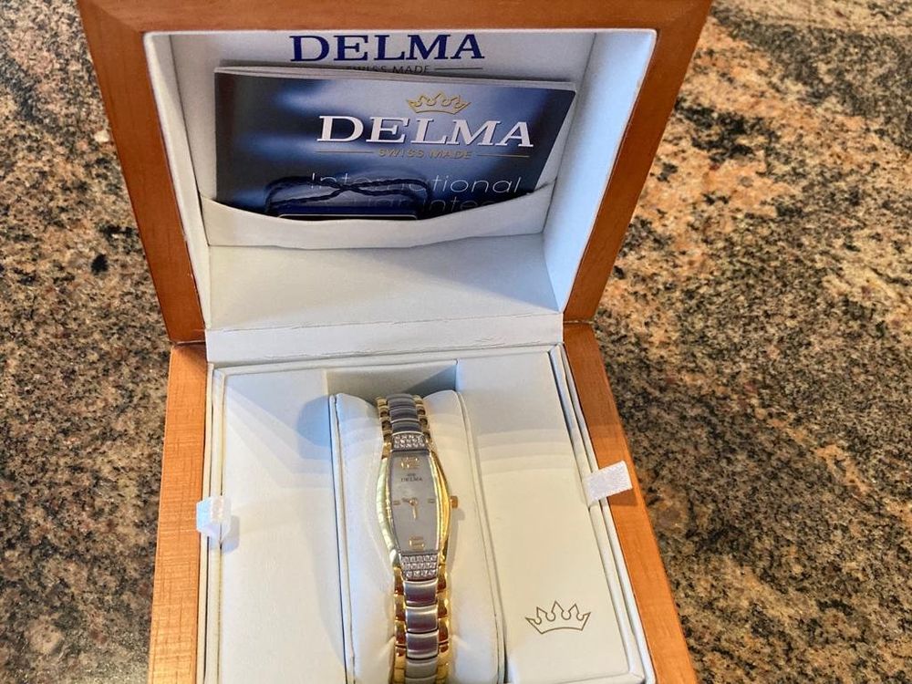 Delma Torino Baguette Frauenuhr (Neu und originalverpackt) in Lenzburg ...