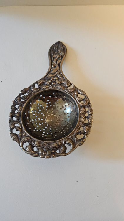 Colino di metallo (forse argento o argentato) (Usato) a Melano per CHF ...