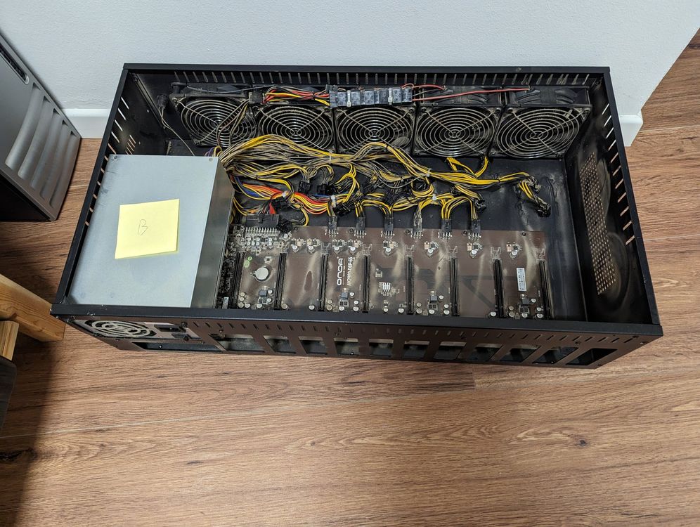 MineBox 8L all in one 8GPU 65mm mining rig case 2300w PSU (Gebraucht ...