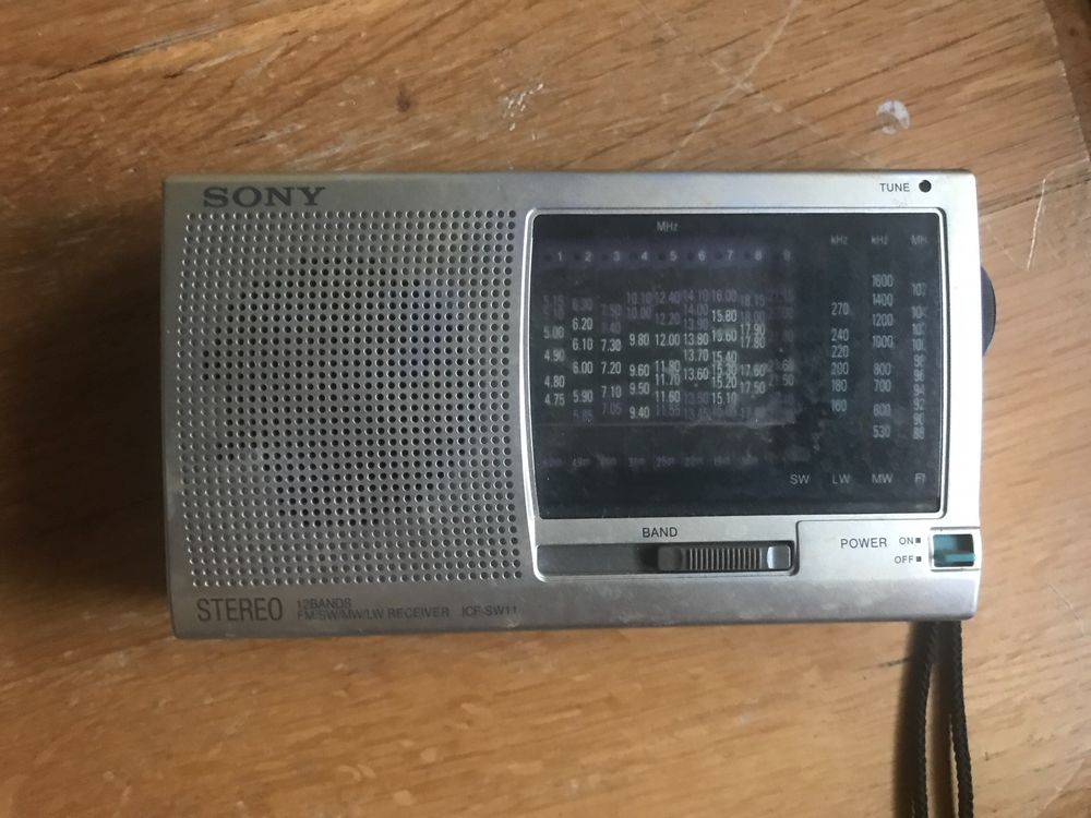 Sony Radio (Gebraucht) in Rüfenacht BE für CHF 7 – mit Lieferung auf ...
