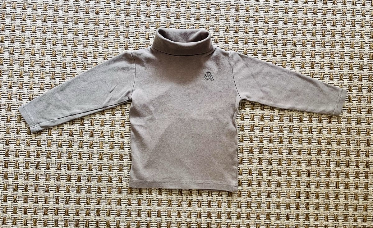 Pull col roulé Taille 104 (Neuf (Voir description)) à Sion pour CHF 4 ...