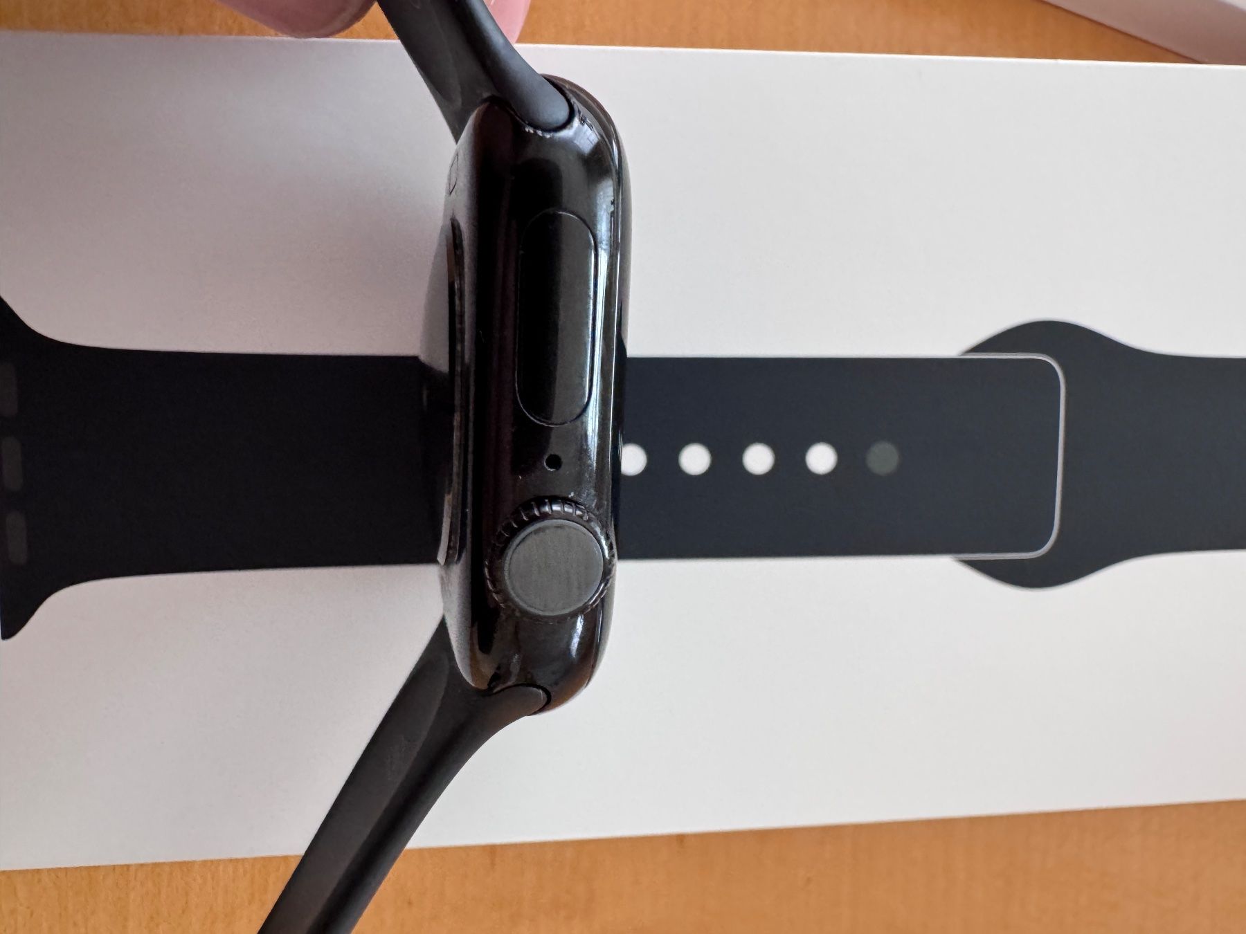 Apple Watch Series 10, 42mm, Schwarz, Top Zustand! (Gebraucht) in Vaduz ...