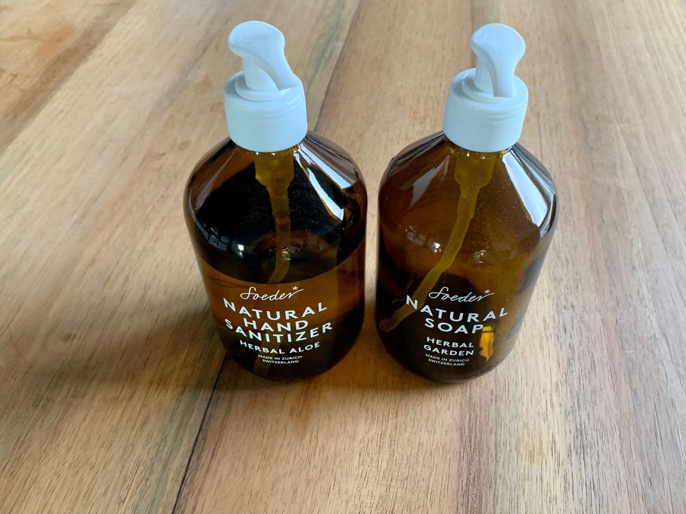 2x Soeder Flasche, Seife & Hand Sanitizer (Gebraucht) in Dübendorf für ...