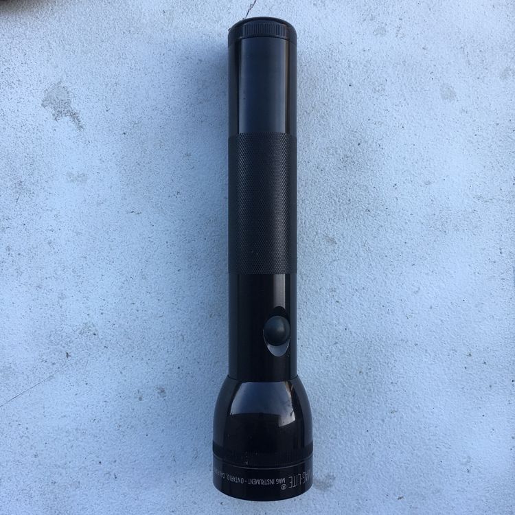 Maglite groß (Gebraucht) in Thun für CHF 20 – mit Lieferung auf Ricardo ...