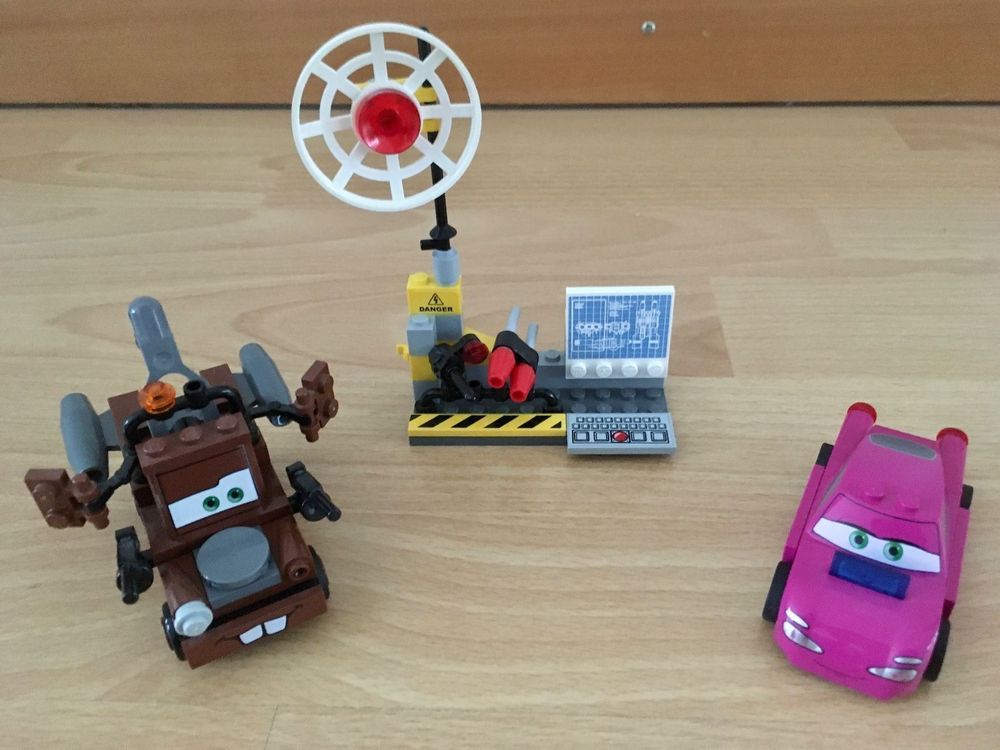 Lego Cars 8424 - Hook‘s Agentenzentrale (Gebraucht) in Obernau für CHF ...