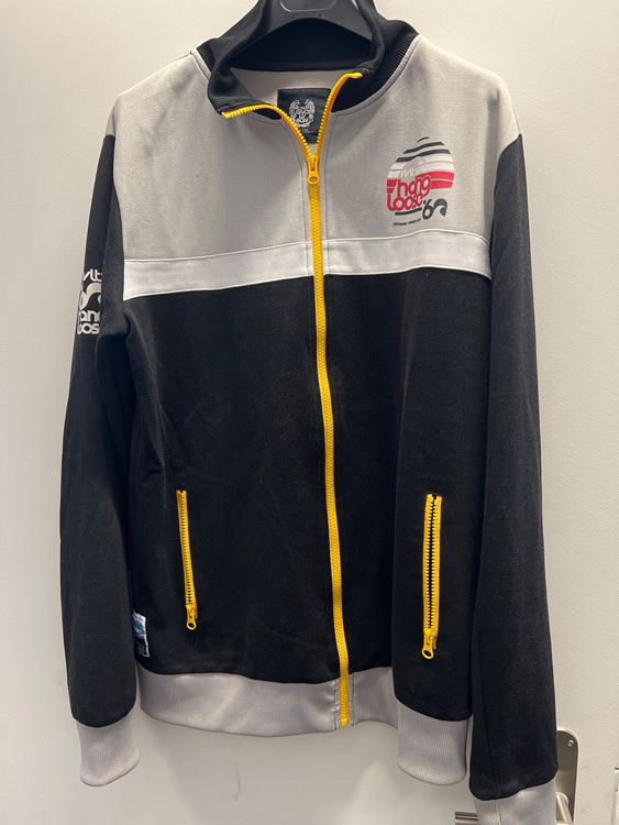 Sport Jacke RVLT Hang Loose Gr.XL (Gebraucht) in Rorschach für CHF 10 ...