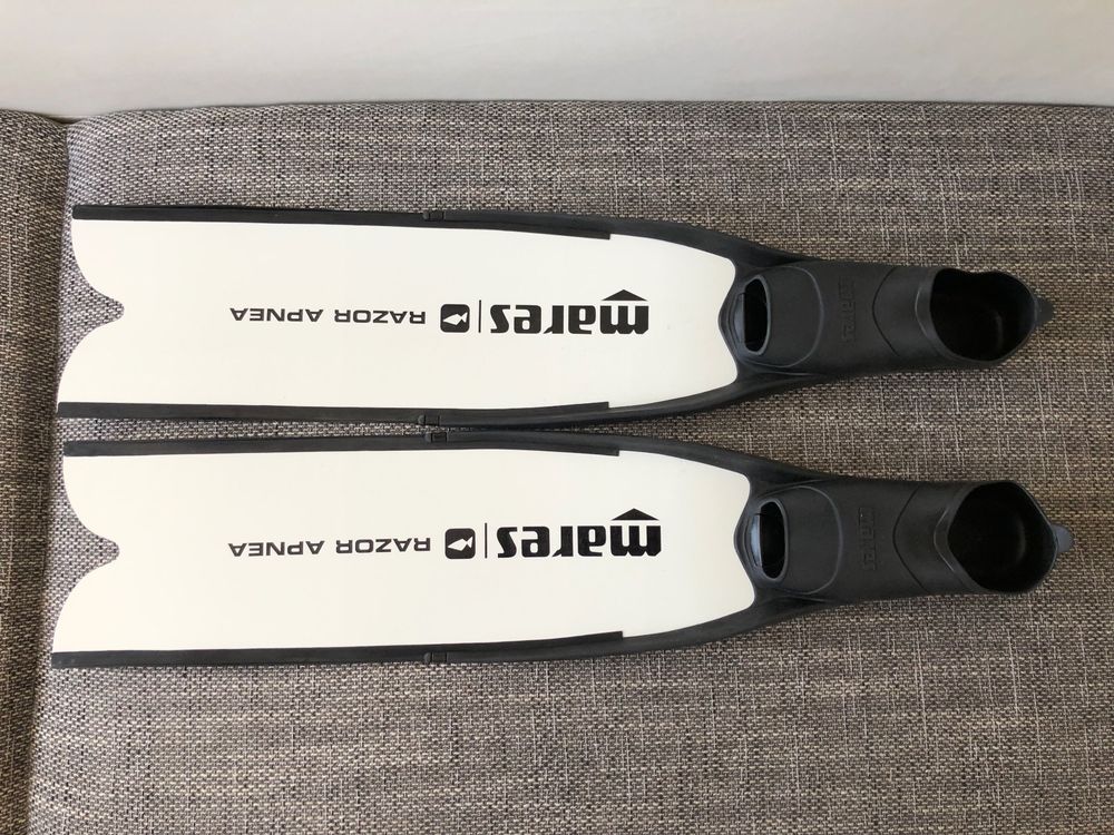Mares RAZOR APNEA Flossen Freediving Gr. 43-44 (Gebraucht) in Naters ...