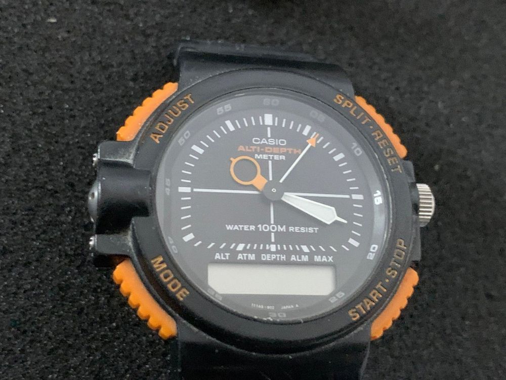 Casio 376 ARW-320 Alti-Depth Meter Vintage Digitaluhr defekt (Defekt ...