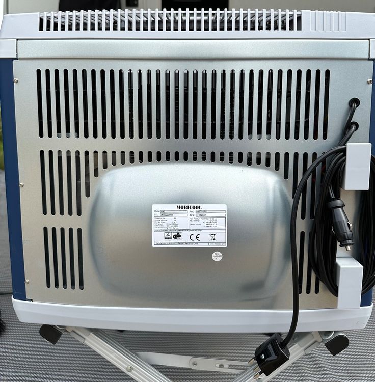 MOBICOOL »B40« KOMPRESSORKÜHLBOX / TIEFKÜHLBOX 38 L (Gebraucht) in ...