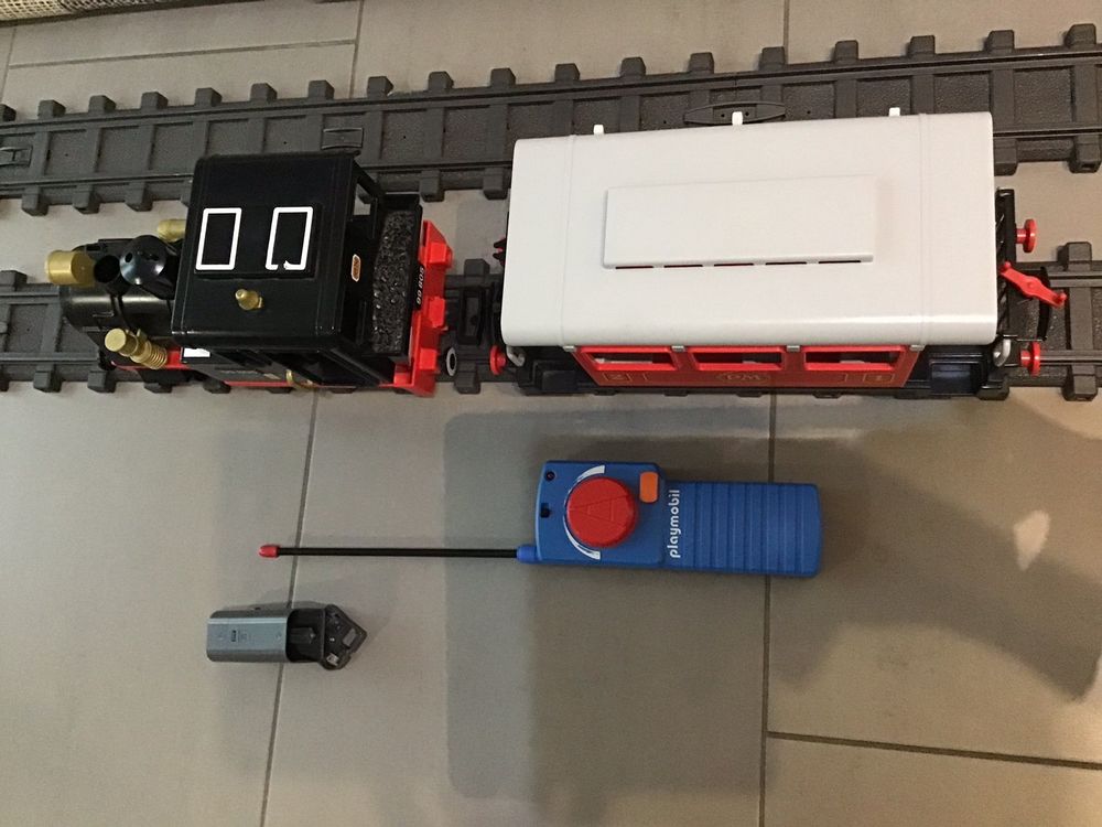 Playmobil RC Train tolles Set Set 09 Dampflok und Wagen (Gebraucht) in ...