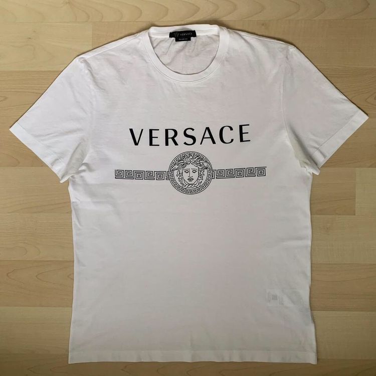 Versace Classic Logo T-Shirt White & Black Medium | Kaufen auf Ricardo