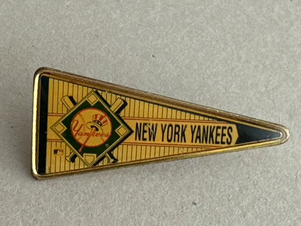 Pin MLB New York Yankees (Gebraucht) in für CHF 3.2 – mit Lieferung auf ...
