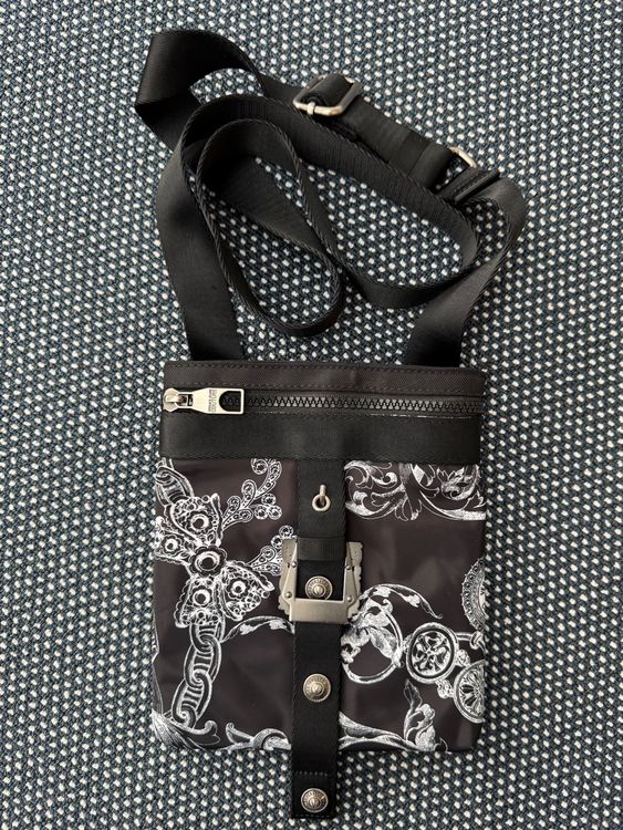 Elegantes Versace Umhngetasche Herren Bild