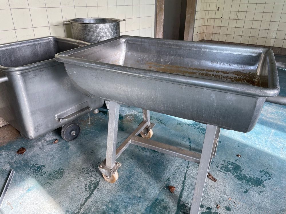 Metzgerei Mengmulde mischmulde (Gebraucht) in kehrsatz für CHF 280 ...