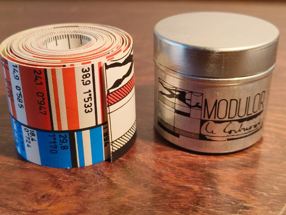 Modulor Massband Le Corbusier Fondation 1987 Paris m Büchse (Gebraucht) in stettlen für CHF 100 ...