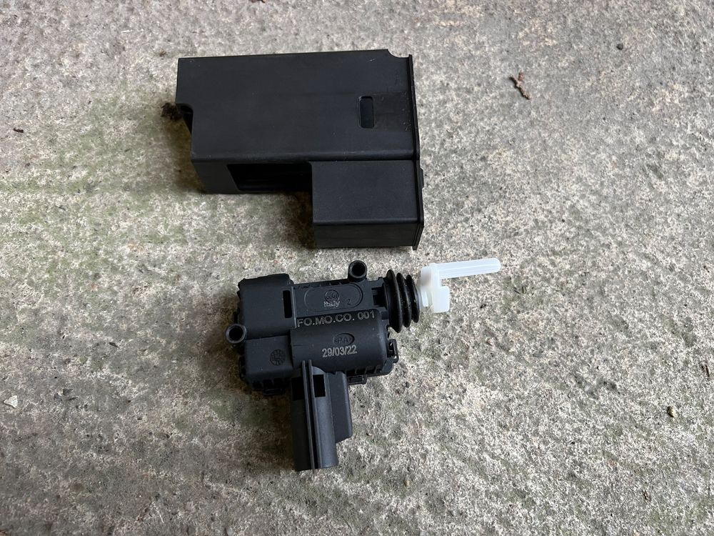 Tankklappe C2Z13877 Fuel Filler Actuator JAGUAR XF XJ XE (Neu (gemäss ...