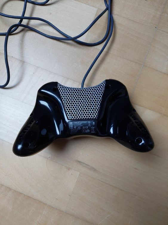 Logitech Chillstream PC/PS3 USB Controller (Gebraucht) in Arisdorf für ...