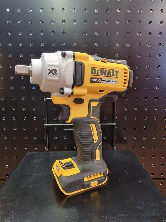 DeWalt 18V Akku Schlagschrauber DCF894 | Kaufen auf Ricardo