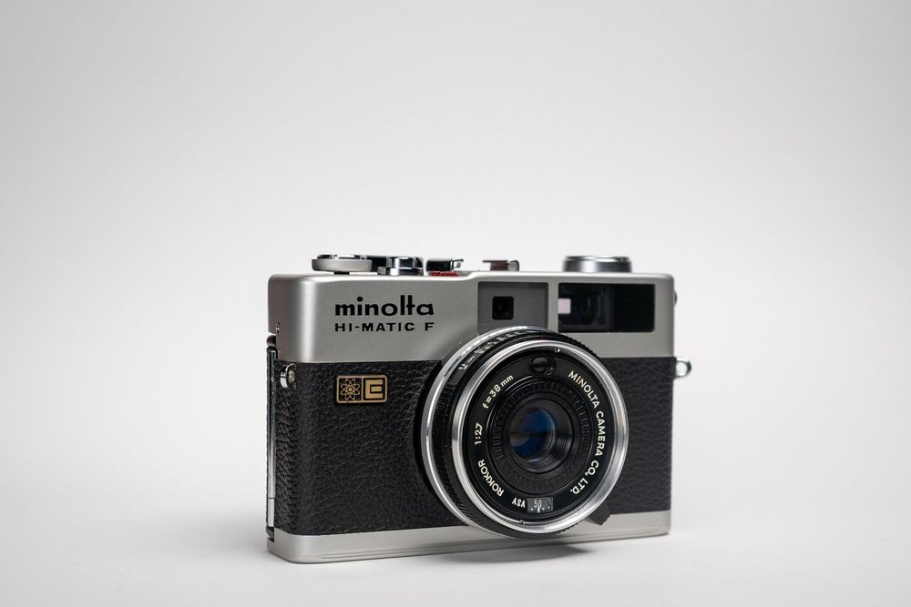 Minolta Hi-Matic F (D'occasion) à Villars-ste-croix pour CHF 65 – avec ...
