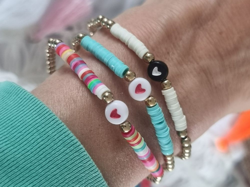 Ibiza Sommer Regenbogen Hippie Boho Perlen Armband-Set Nr. 2 (Neu und originalverpackt) in ...