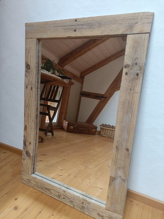 Spiegel mit Holzrahmen (Gebraucht) in Elgg für CHF 49 – nur Abholung auf Ricardo kaufen
