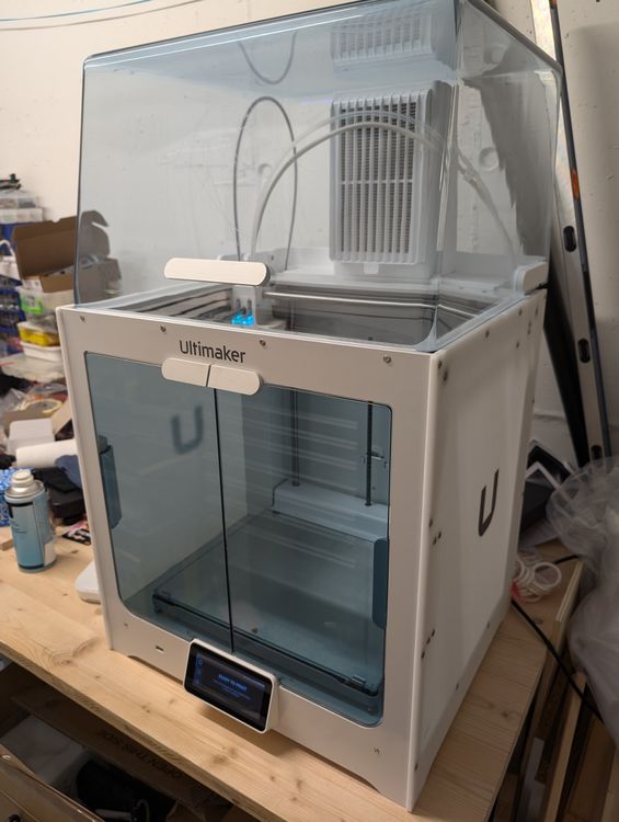 Ultimaker S5 + material station + filter + many rolls & tool (Gebraucht) in Ennetbaden für CHF ...