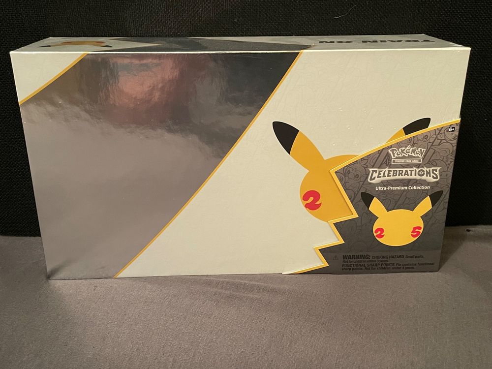 Pokemon Celebrations Ultra Premium Box EN (Gebraucht) in Nürensdorf für ...