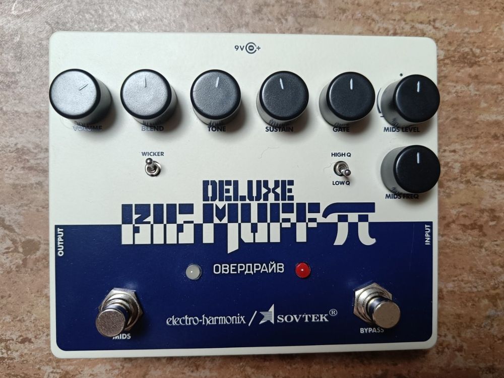 EHX Deluxe Russian Big Muff Fuzz Pedal (Gebraucht) in uetikon am see ...