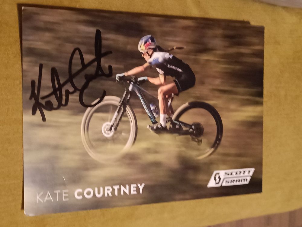Kate Courtney - Rad - USA - Weltmeisterin - A5 (Gebraucht) in Menziken ...