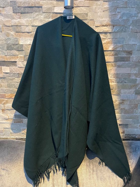 Bally Cape aus 100 % Lambswool (Gebraucht) in Weisslingen für CHF 120 ...